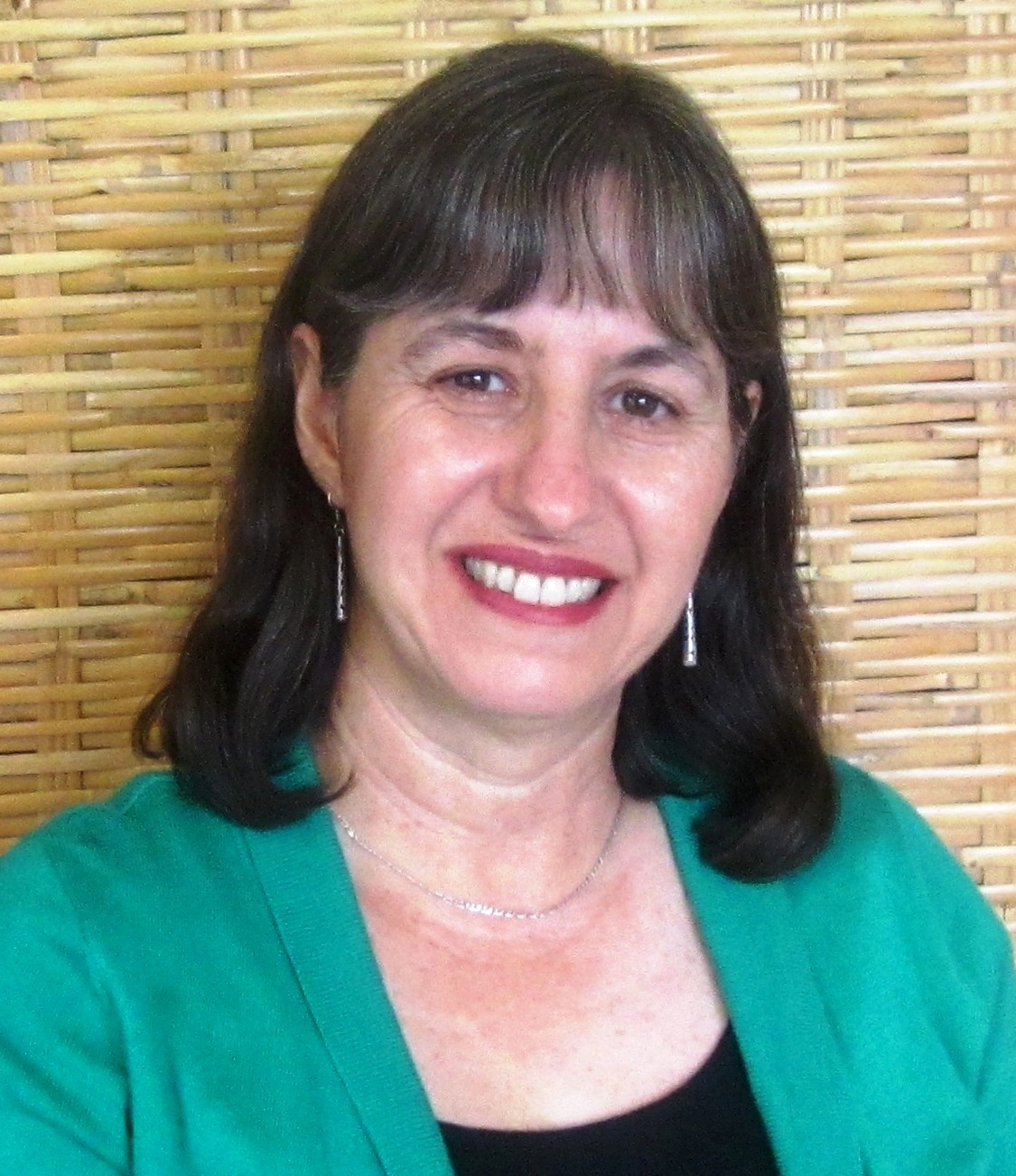 Women’s Conversations: Then and Now | Christian Latina Leadership Blog